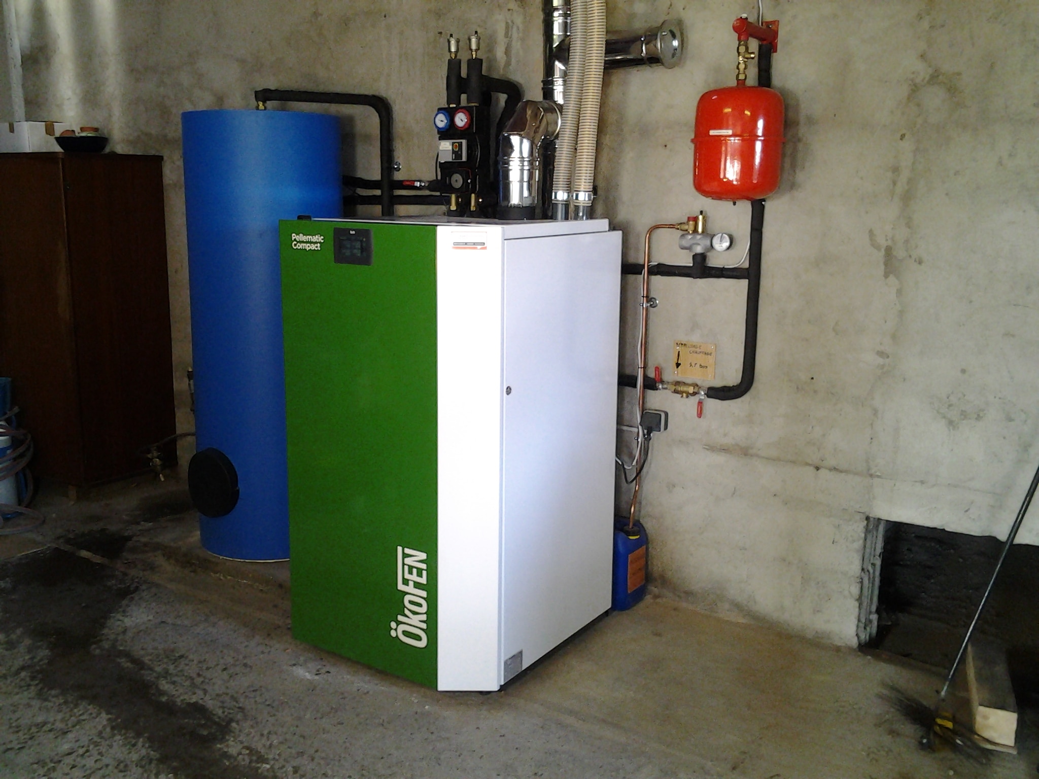Encore une chaudière Pellematic Compact à granulés de bois installée ...